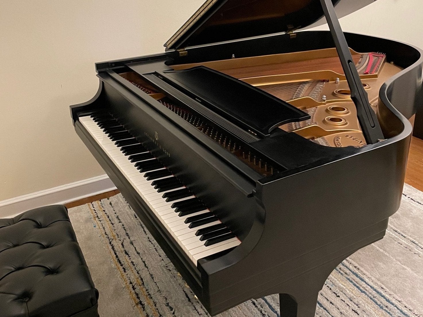 2000 Steinway Grand Piano Model L | Ebony – Park Avenue Pianos ...