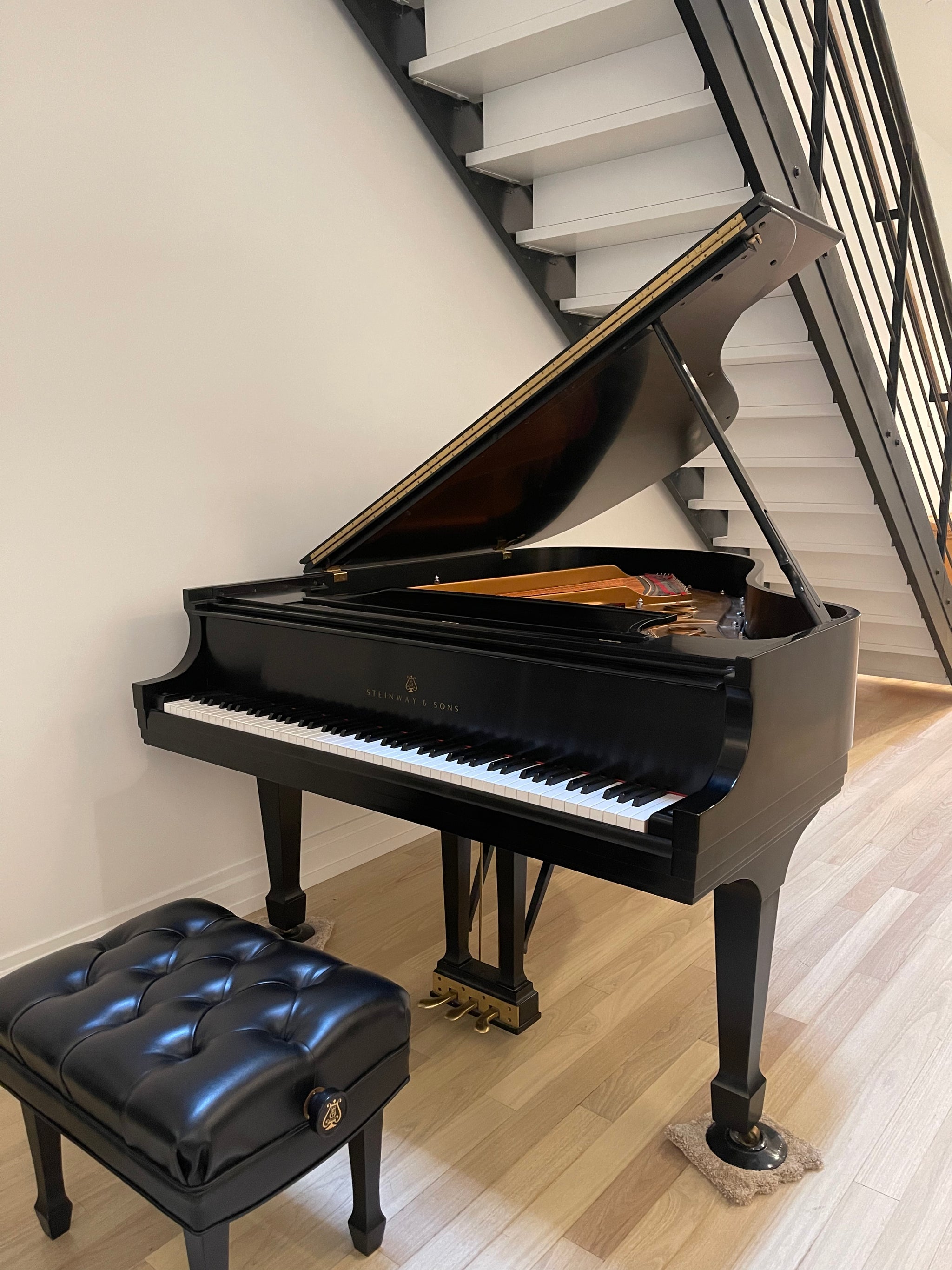 2000 Steinway Grand Piano Model L | Ebony – Park Avenue Pianos ...